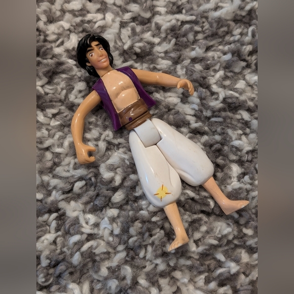 Disney | Toys | Vintage Disneys Aladdin Toy Figure 994 | Poshmark
